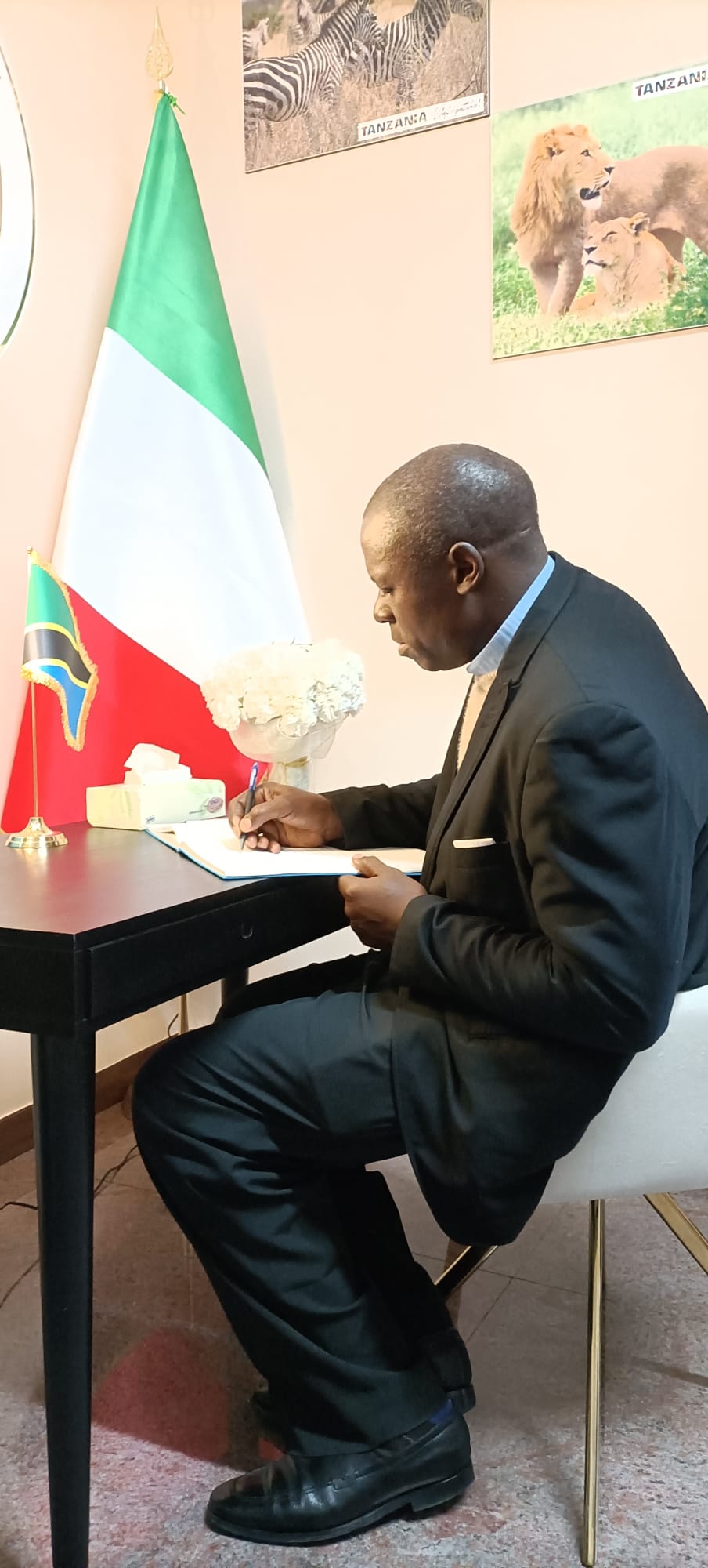 WAHASHAMU MAASKOFU WA BARAZA LA MAASKOFU KATOLIKI TANZANIA WATEMBELEA ...